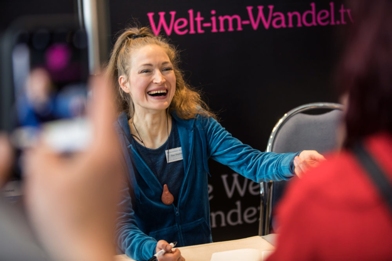 ILAN STEPHANI - Presse & Medien